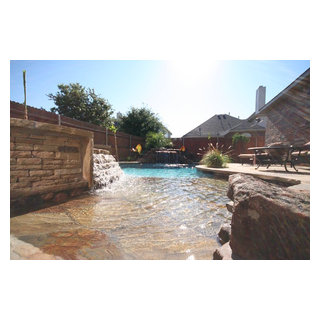 Beach Entry Pools - Beach Style - Pool - Dallas - by Pulliam Pools | Houzz