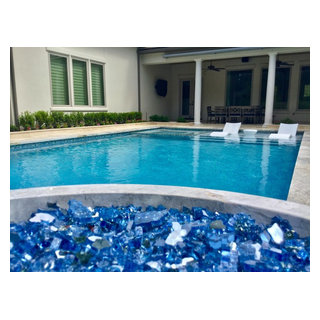 Beautiful Carlton Woods Pool - Transitional - Swimming Pool & Hot Tub ...