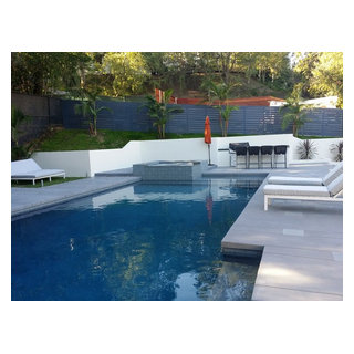 Bel Air Backyard - Modern - Pool - Los Angeles - by Intex Design and ...