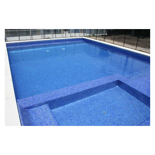 Blue glass tile pool - Modern - Pool - Miami - by Foreverpools | Houzz