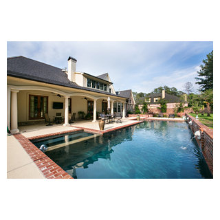 Braemar Beauty - Traditional - Pool - Dallas - by Terry M. Elston ...