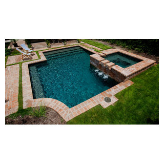 Brick Beauty - Traditional - Pool - Austin - by Brad Sharpe Pools | Houzz