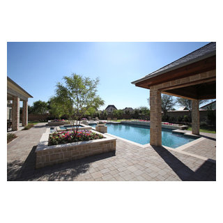 Broadmoor - Traditional - Pool - Dallas - by Reynolds Signature Homes ...