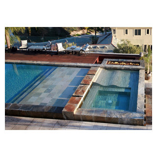 Burbank - Contemporary - Pool - Los Angeles - by Los Angeles Pool ...