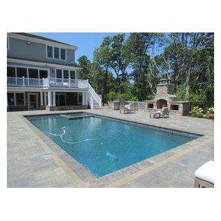 Cape Cod Pool & Spa: Chatham with Outdoor Kitchen & Fireplace - Piscine ...