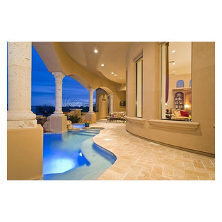 Catclaw - Traditional - Pool - Austin - by Pulliam Custom Homes | Houzz