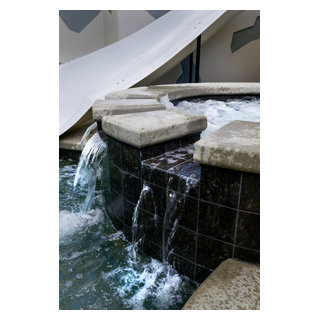 Cedar Grove, WI Indoor Swimming Pool and Hot Tub with Waterwall Water ...