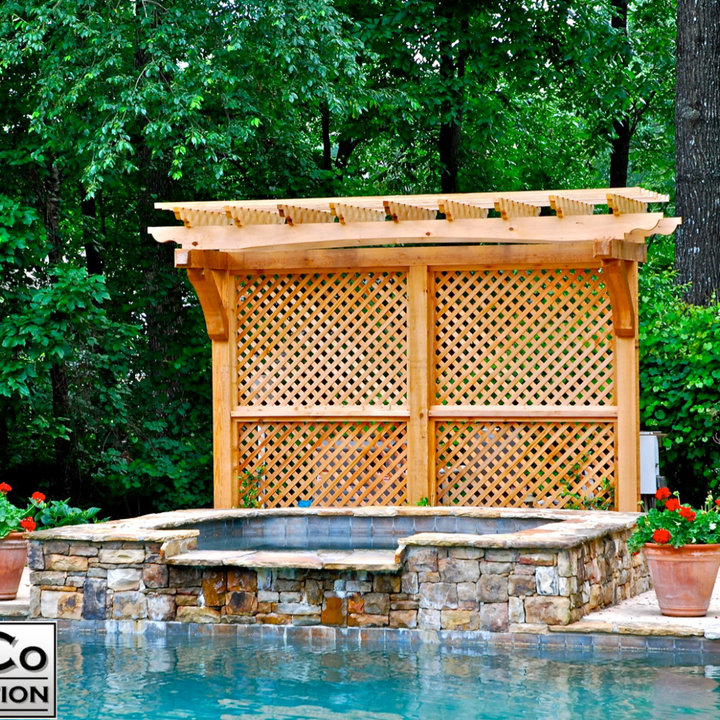 Cedar Privacy Screen - Photos & Ideas | Houzz