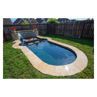 Cocktail Pool- Richmond, TX - Modern - Pool - Houston - by Richard's Total Backyard Solutions ...