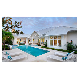 Custom Coastal Cottage - Costero - Piscina - Otras zonas - de Naples ...