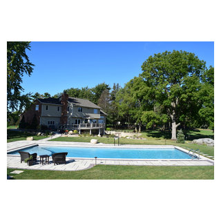 Custom Concrete Inground Pool with Laminar Jets - Independence, Iowa ...