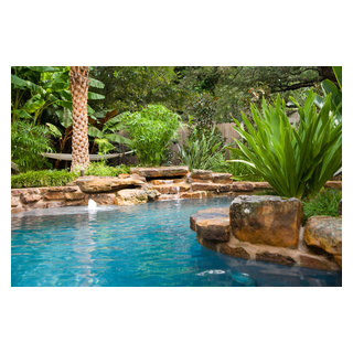 Custom Free Form Pool With Spa - Tropical - Pool - Austin - by Gary ...