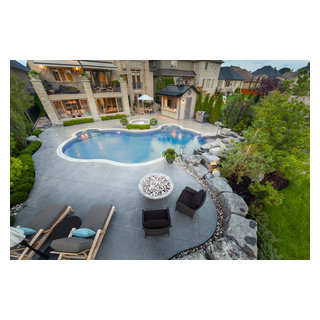 Custom Pool and Spa - Whitby - Rustic - Pool - Toronto - by Solda Pools ...