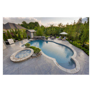 Custom Pool and Spa - Whitby - Rustic - Pool - Toronto - by Solda Pools ...