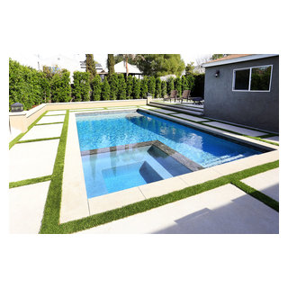 Custom Pools for any Size Backyard - Contemporary - Swimming Pool & Hot ...