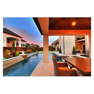Custom Swimming Pool in Katy Texas - Modern - Pool - Houston - by ...