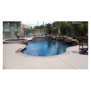 Deep Sea Blue Prism Matrix - Modern - Pool - Houston - by Pools Plus ...