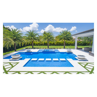 Edgy Pool With Custom Bowls and Stepping Stones in Plantation, Florida ...