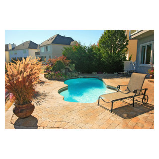 Ellis Residence - Transitional - Pool - New York - by Landscape ...