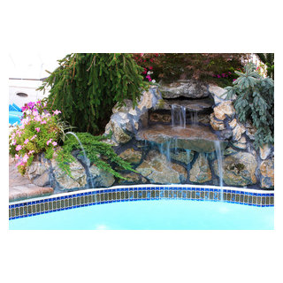 Ellis Residence - Transitional - Pool - New York - by Landscape ...