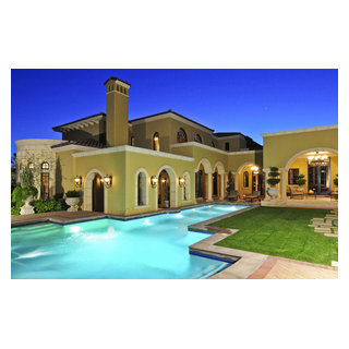 Estate 1 - Traditional - Pool - Phoenix - by Dale Gardon Design | Houzz