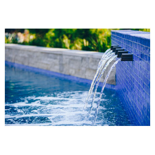 Pool Glass Tile Wall w/ Water Feature - Contemporary - Pool - Orange ...