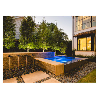 Euclid - Pool - Dallas - by AquaTerra Outdoors | Houzz