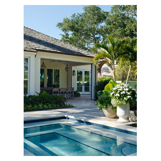 Fairway View II - Beach Style - Pool - Miami - by Moulton Layne, P.L ...
