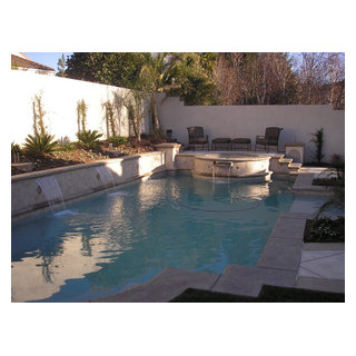 Formal pool and spa design. - Traditional - Pool - Los Angeles - by ...