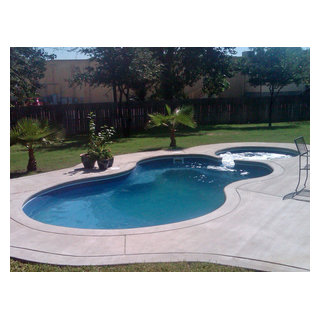 Free Form Pool Models - Modern - Pool - Dallas - by Aquamarine Pools of ...