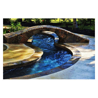 Free Form Pools - Modern - Pool - Houston - by Signature Pools of Texas ...