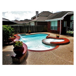Free Form Pools - Modern - Pool - Houston - by Signature Pools of Texas ...