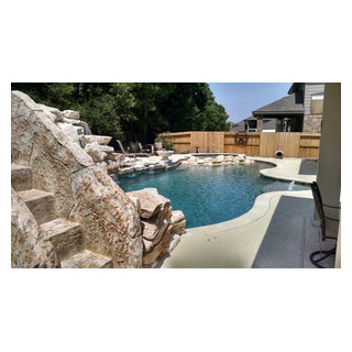 Freeform Limestone Pool with Cave-Slide-Waterfall - Classique - Piscine ...