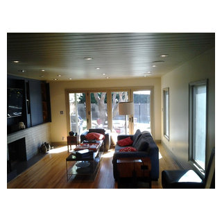 Garage to pool house conversion - Pool - Los Angeles - by Advanced ...