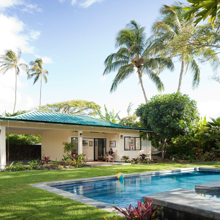 Garage And Pool House - Photos & Ideas | Houzz