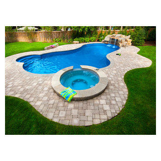 Gib - San Pools Ltd. - Traditional - Pool - Toronto - by User | Houzz