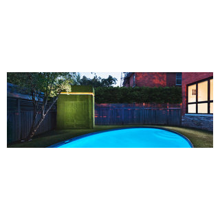 Glebe Garden and Interior - Modern - Pool - Ottawa - by Kariouk ...