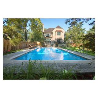 Glencoe, IL Swimming Pool with Full-End Steps - Traditional - Pool ...