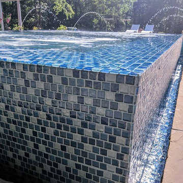 360 Spillover Spa - Photos & Ideas | Houzz