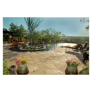 Infinity edge and lazy river pool - Pool - Austin - by Southwest Pools ...