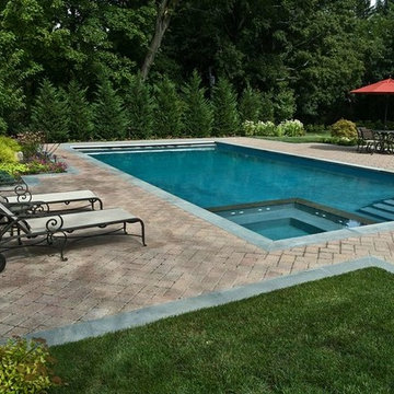 Fiberglass Pool With Spill Over Spa - Photos & Ideas | Houzz