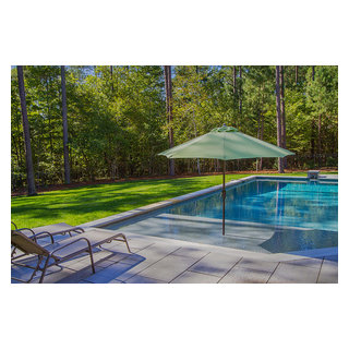 Joyce - Contemporary - Pool - Raleigh - by BLUE HAVEN POOLS ...