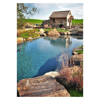 Kennett Square Pool House - Rustic - Pool - Philadelphia - by Archer ...