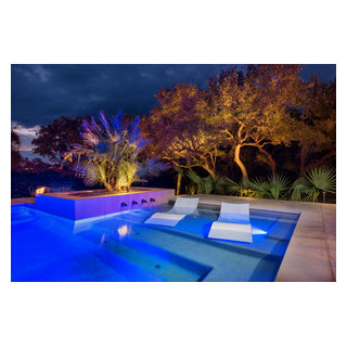 Lake Travis Modern Oasis - Modern - Pool - Austin - by Randy Angell ...