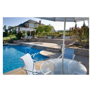 Leesburg Beacon Hill Pool Landscape - Traditional - Pool - DC Metro ...