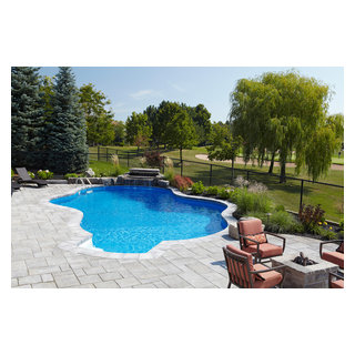 Liberty Inground Pool with Golf Course View - Modern - Pools - Toronto ...