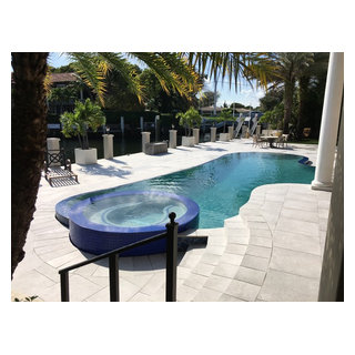 lighthouse point remodel pool with euro edge - Modern - Pool - Miami ...