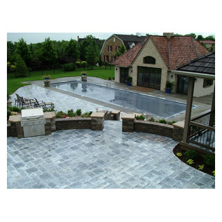 Long and narrow - Traditional - Swimming Pool & Hot Tub - Kansas City ...