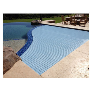 Los Altos HydraLux, automatic swimming pool cover - Beach Style - Pool ...