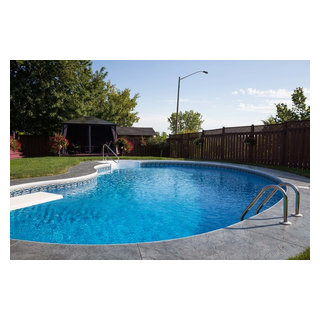 Marner-Dias Pickering Vinyl Pool Renovation - Modern - Swimming Pool ...